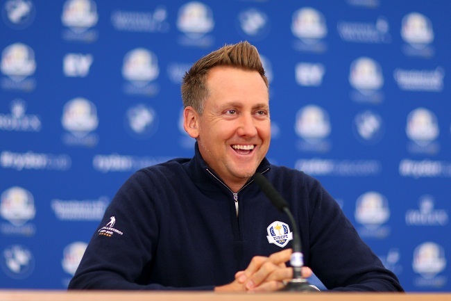 Ryder Cup :: Europe's lead cut to a point