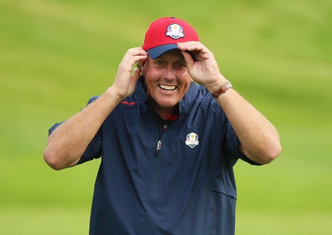 Mickelson: We don't sue each other