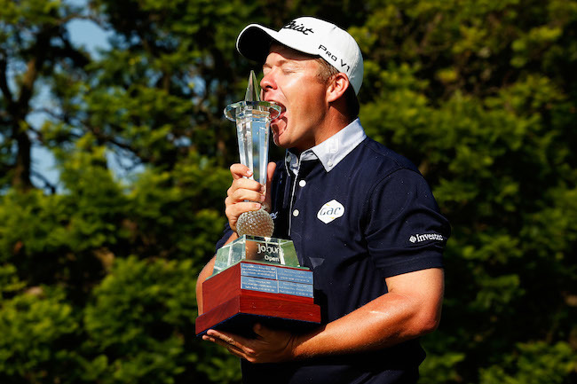 Coetzee wins maiden title at last