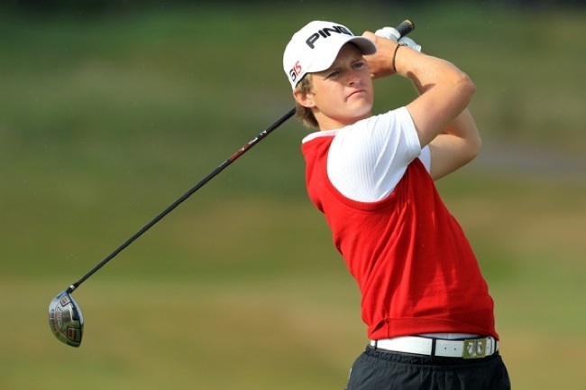 Lewis lifts Links Trophy