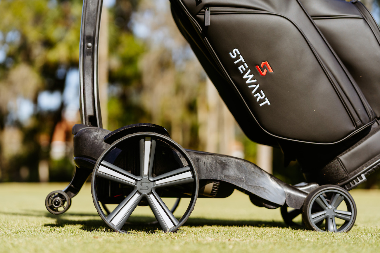 FIRST LOOK: Stewart Golf unveils new Remote trolley | bunkered.co.uk
