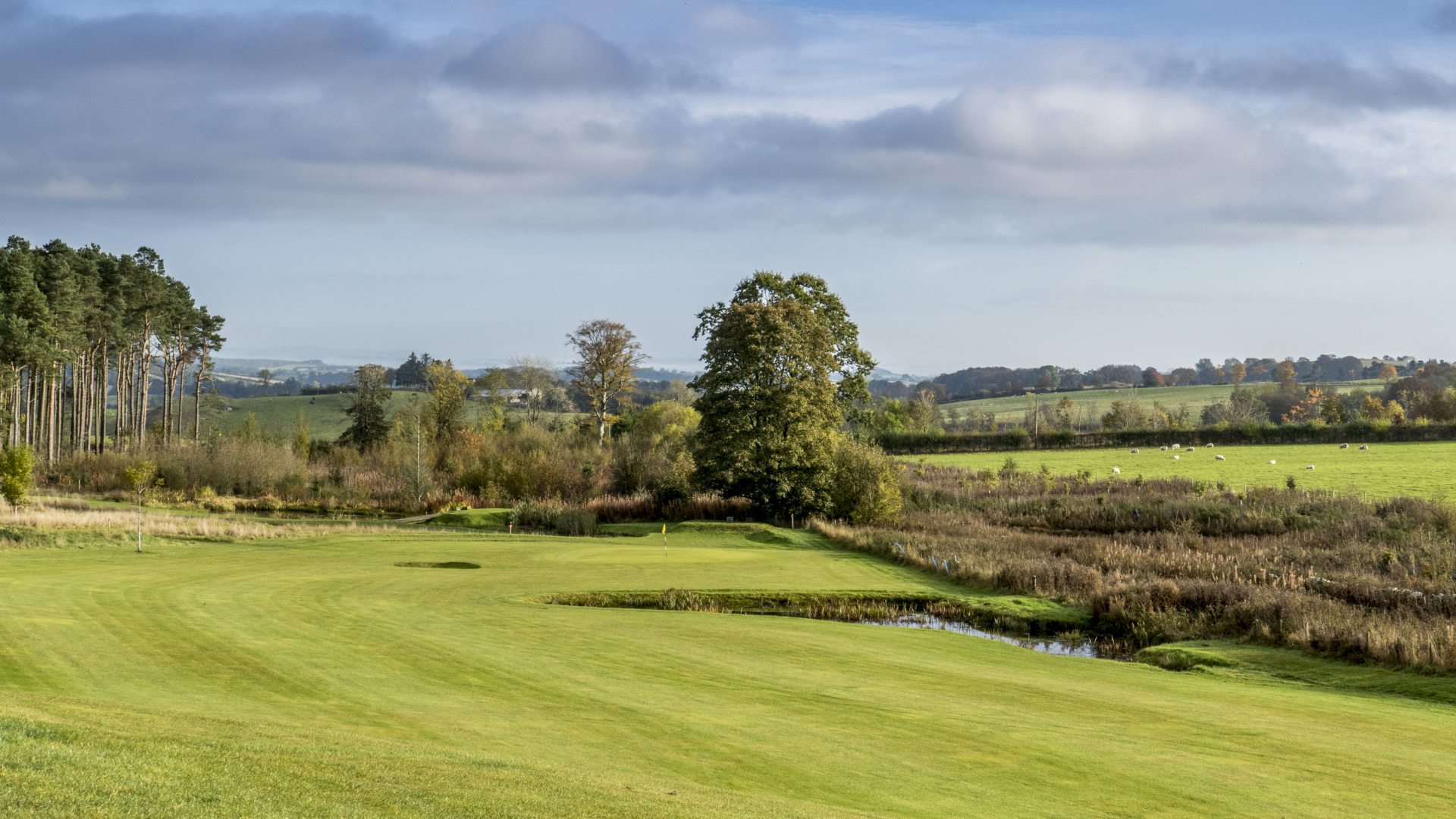 Lilliesleaf Golf Course | bunkered.co.uk