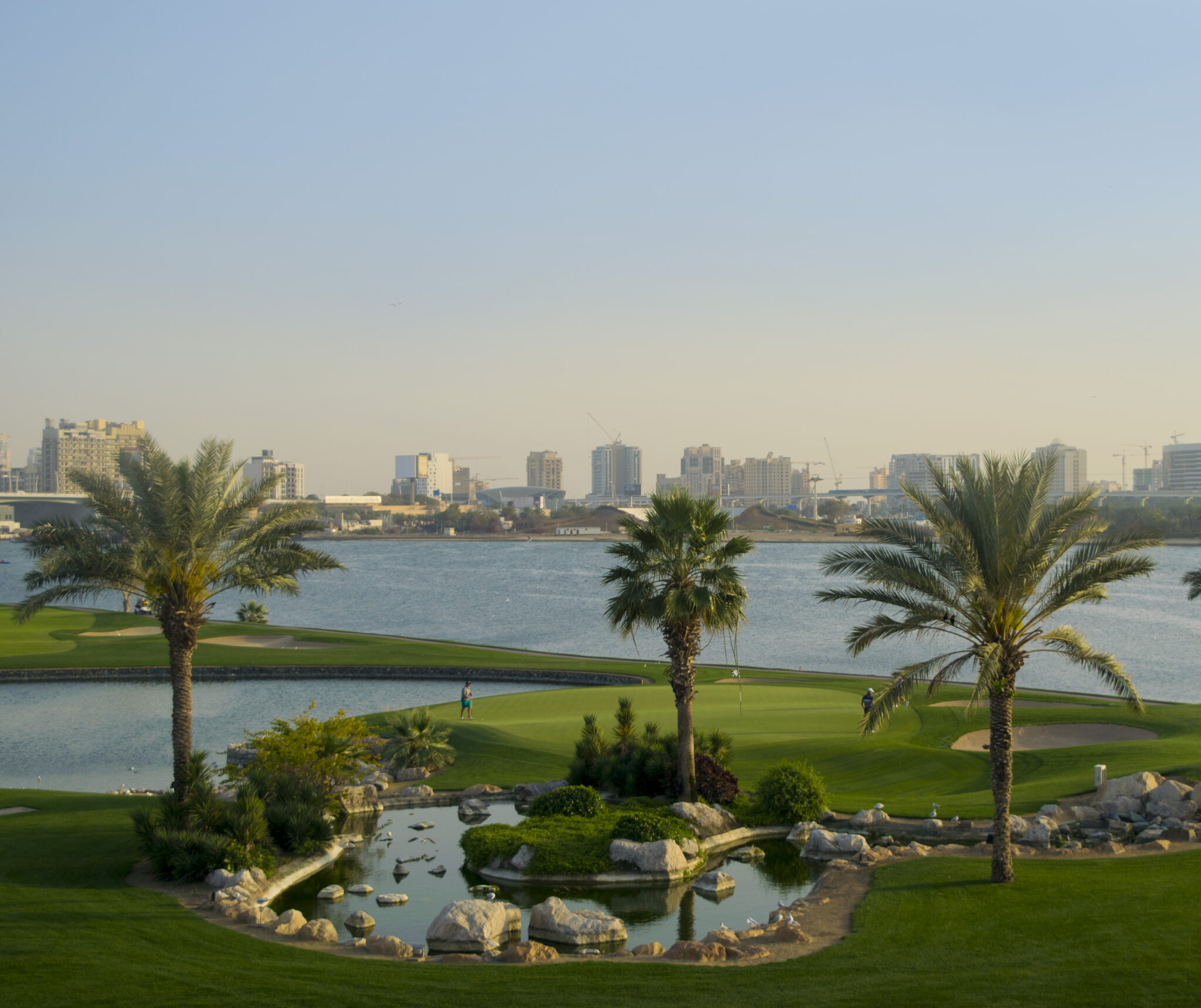 Dubai Golf introduces course booking rewards app | bunkered.co.uk