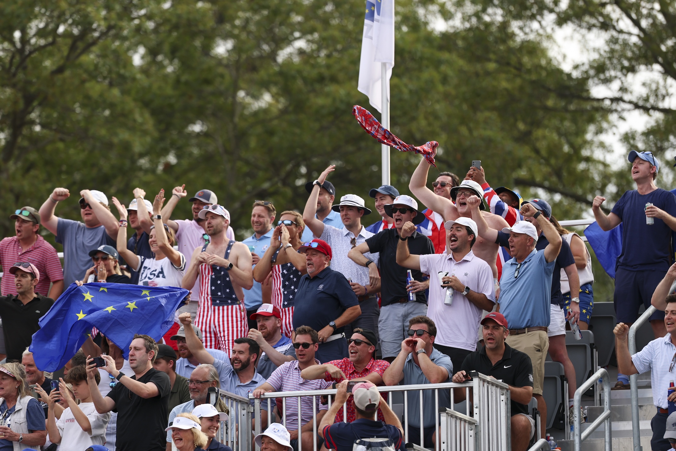 Ian Poulter blasts ‘ugly’ Ryder Cup fan behaviour | bunkered.co.uk