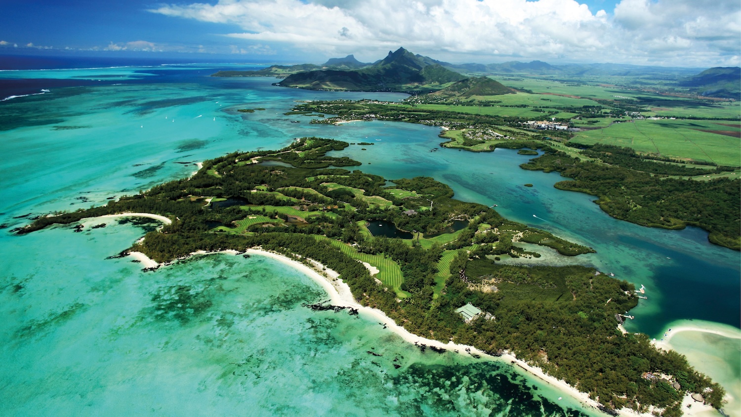 Paradise Found: Why it's time to play golf in Mauritius | bunkered.co.uk