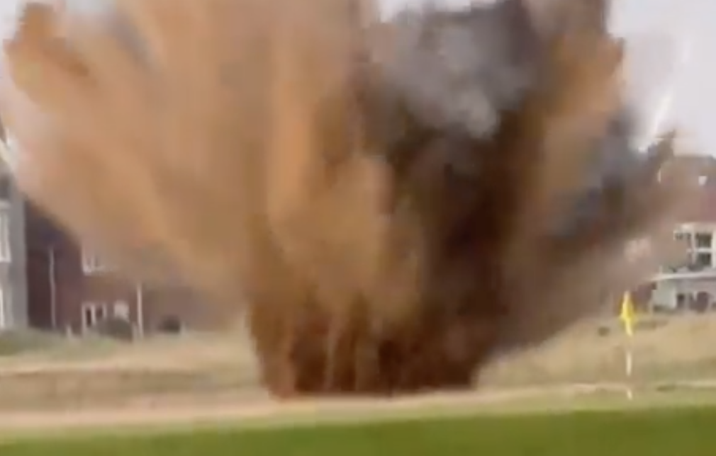 Watch: Bomb squad carry out ‘artillery’ explosion at Open venue